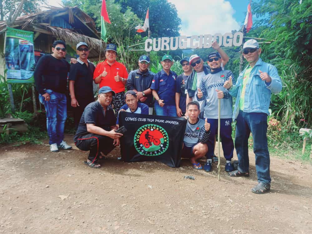 Wisata Alam Curug Cibogo, Ceubeurem, Cisarua, Bogor Butuh Perhatian ...